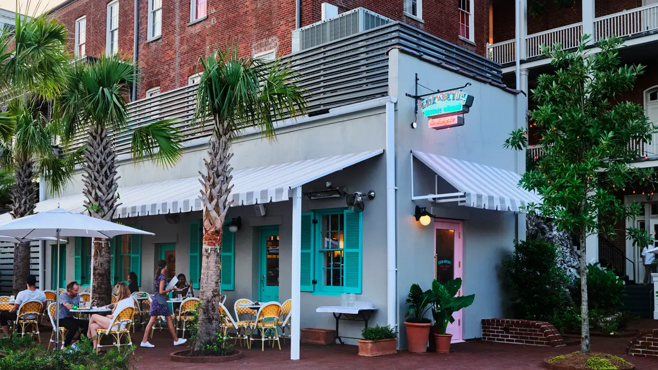 Elizabeth St Cafe at Hotel Saint Vincent Restaurant - New Orleans, LA ...