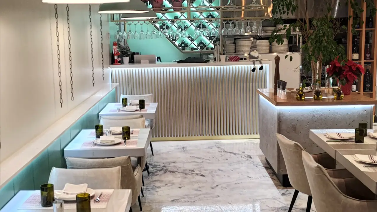 Posto 896 Italian & Hungarian Cuisine Restaurant - Los Angeles, CA ...