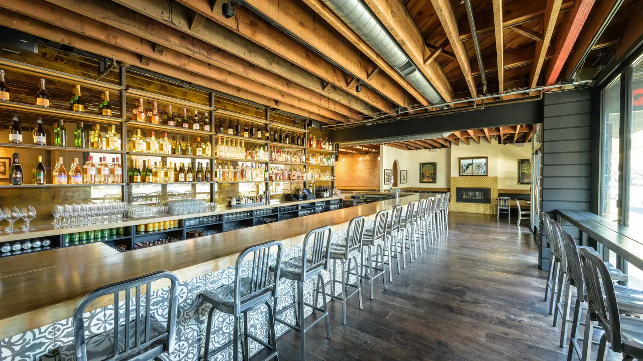 Restaurante The Q Restaurant & Bar - Napa, CA | OpenTable