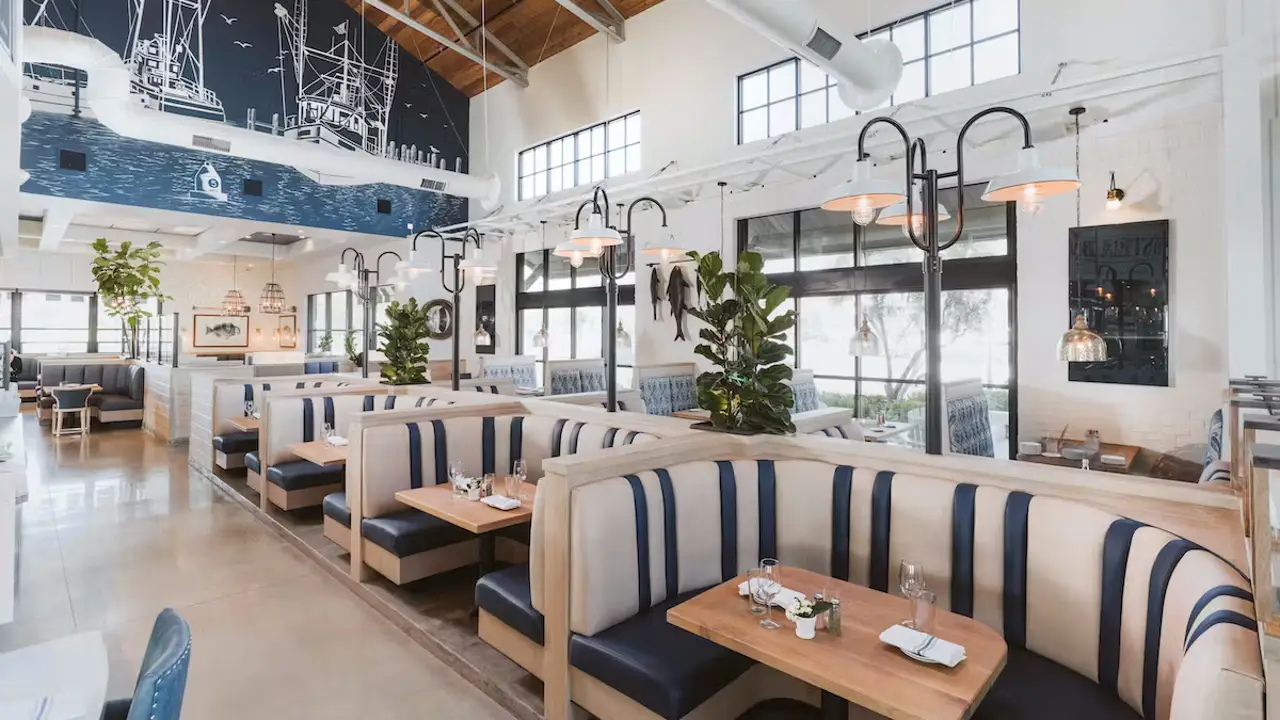 Lure Fish House - Porter Ranch Restaurant - Porter Ranch, CA | OpenTable