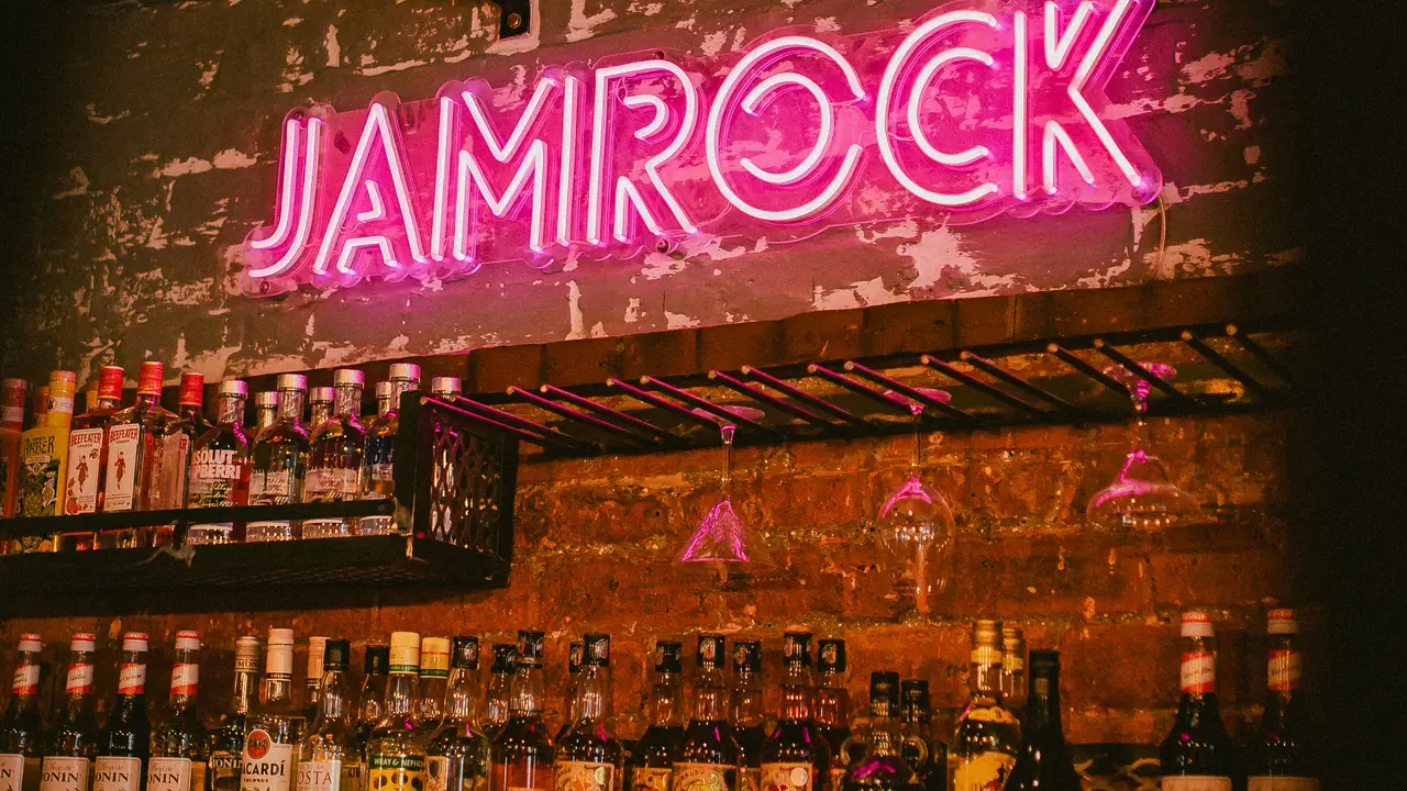 Restaurante Jamrock Leeds - Actualizado en 2023 | Reserva tu mesa ahora
