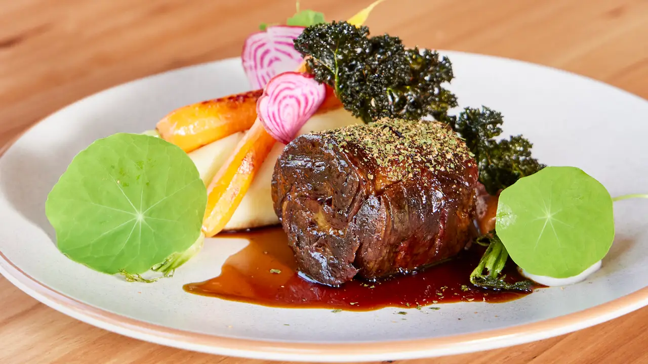 Basq Essendon Fields Restaurant - Essendon Fields, AU-VIC | OpenTable