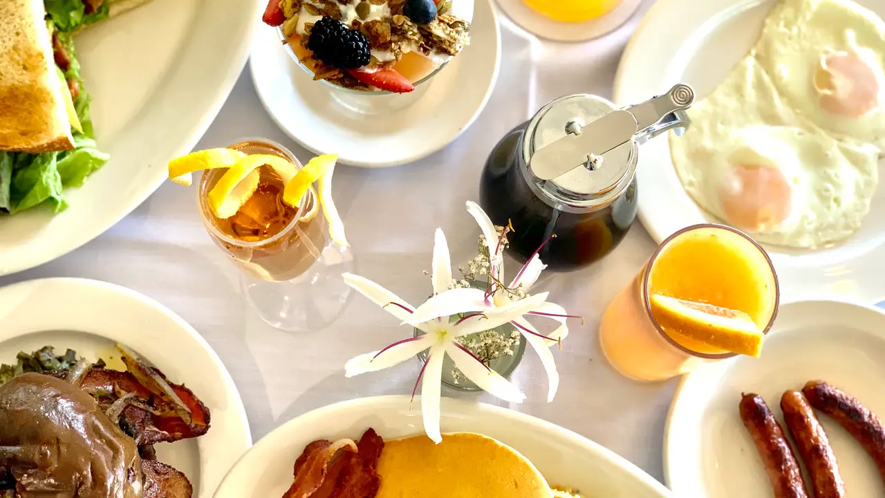 Patrick’s Roadhouse Five 0 Restaurant - Honolulu, HI | OpenTable