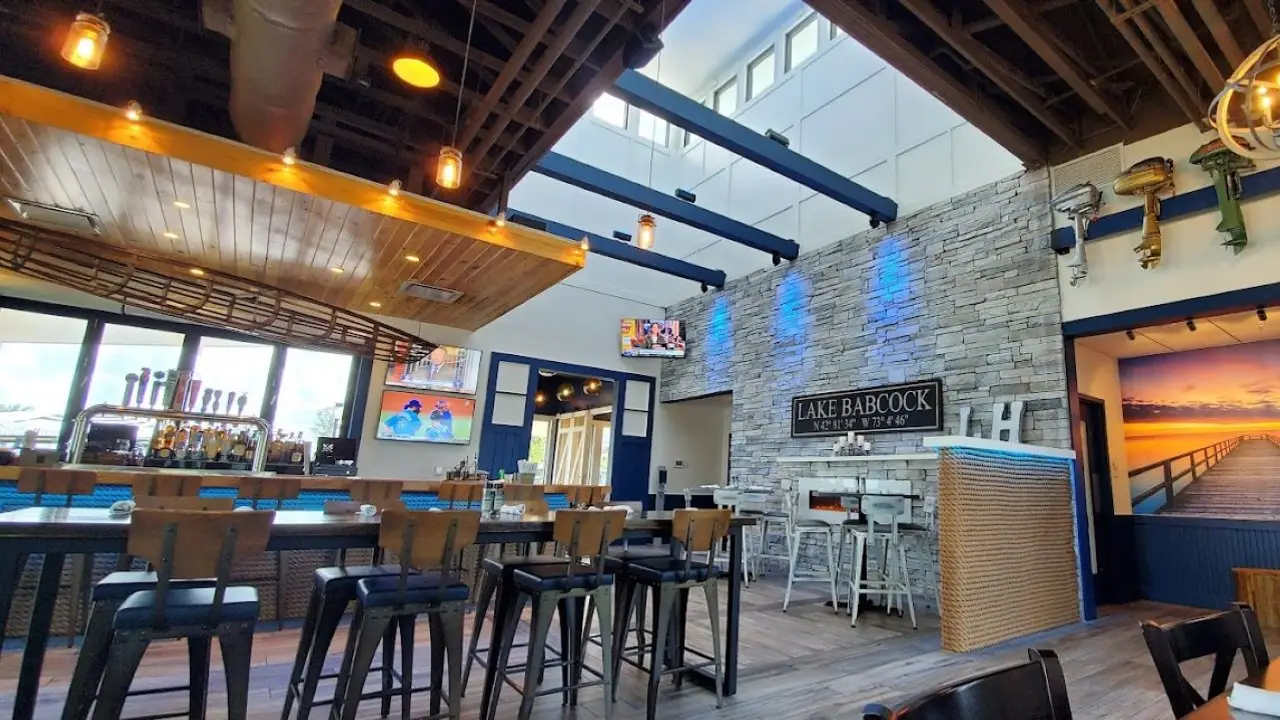 The Lakehouse Kitchen & Bar at Babcock Ranch Restaurant - Punta Gorda ...