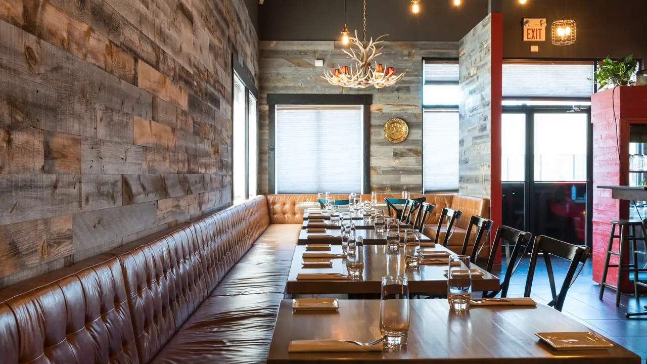 Restaurante London Local - Edmonton, , AB | OpenTable
