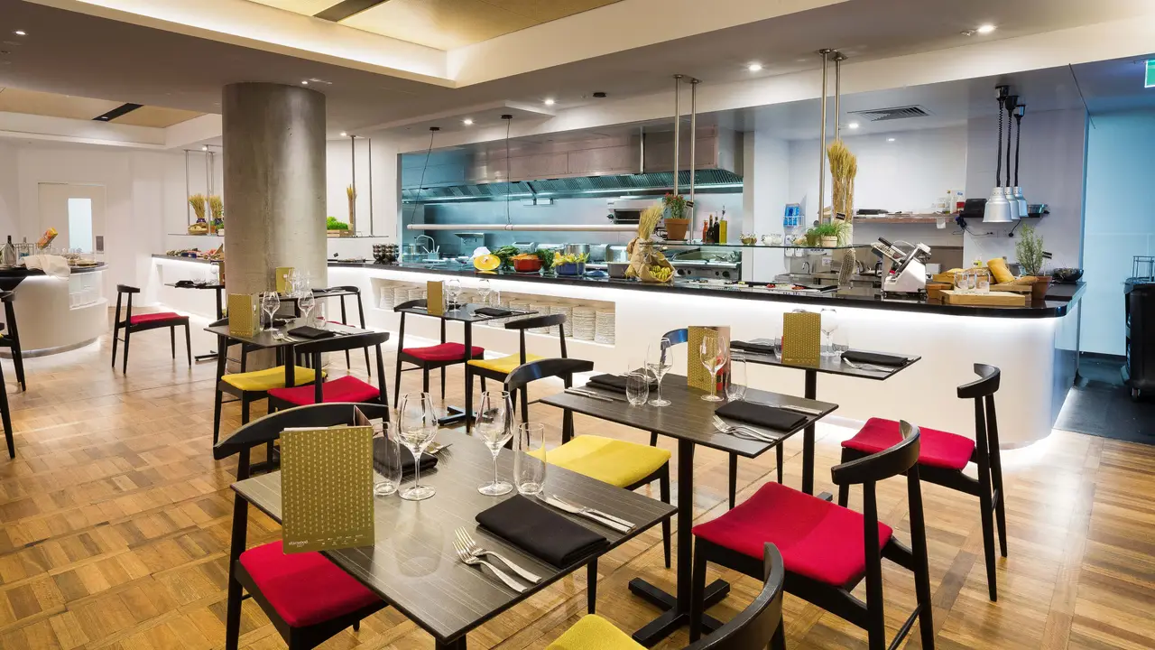 The Eatery - Four Points by Sheraton Brisbane Restaurant - Brisbane ...