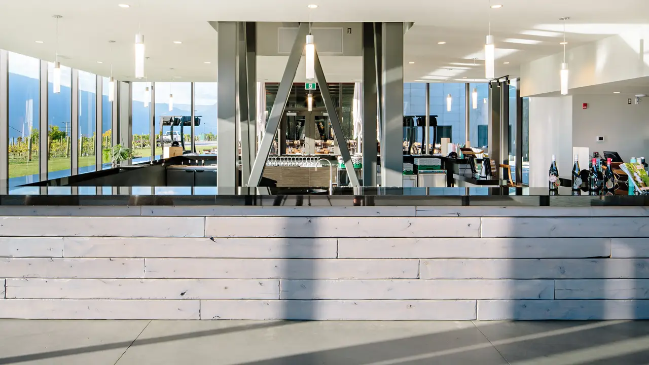 50th Parallel Winery - Tasting Room Restaurant - Lake Country, BC ...