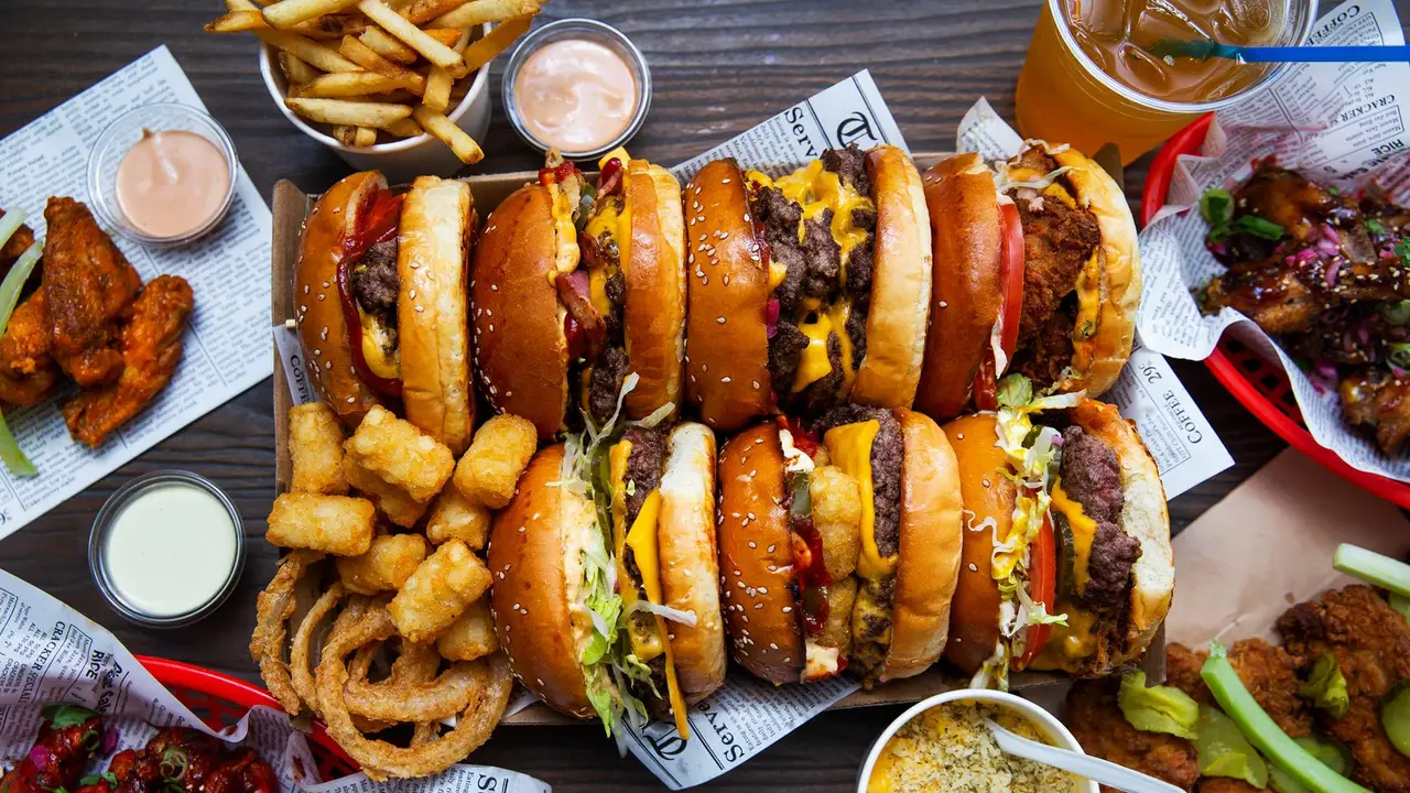 RoyAl’s Chicken and Burgers Northbridge Restaurant - Perth, AU-WA ...