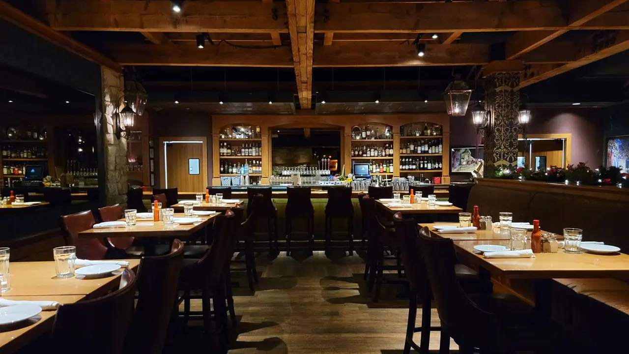 Maple Tree Inn Restaurant - Homewood, IL | OpenTable