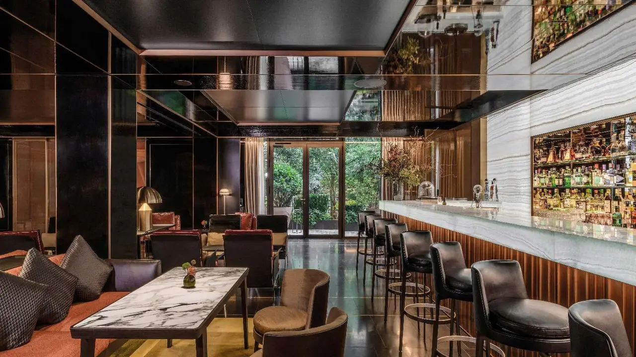 Bvlgari Bar - Bulgari Hotel Paris Restaurant - Paris, Ile-de-France ...