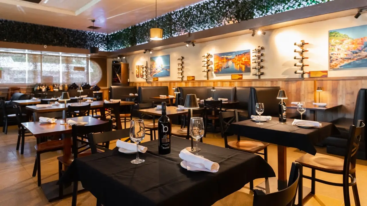 Volare Pizza Restaurant - San Antonio, TX | OpenTable