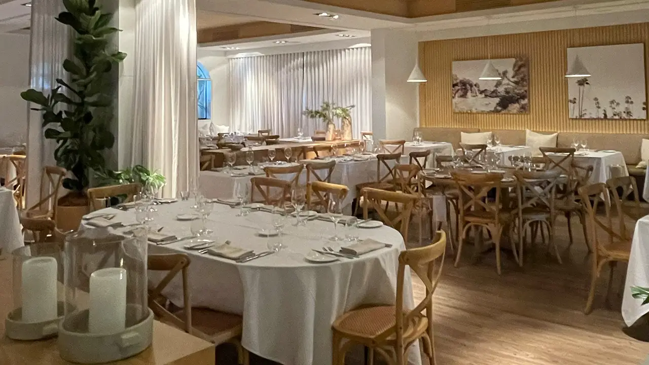 Gambaro Seafood Restaurant - Petrie Terrace, AU-QLD | OpenTable