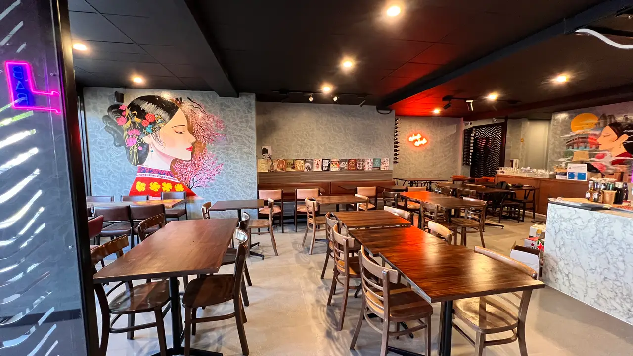 Local Chook Restaurant - Moonee Ponds, AU-VIC | OpenTable