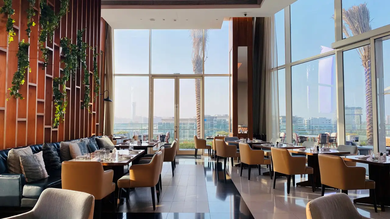 Restaurante BYTES @ GRAND PLAZA MÖVENPICK MEDIA CITY - Dubai, , Dubai ...