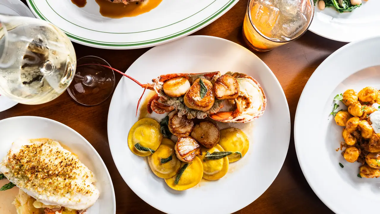 IL Toscano Seafood & Steak Restaurant - Commack, NY | OpenTable