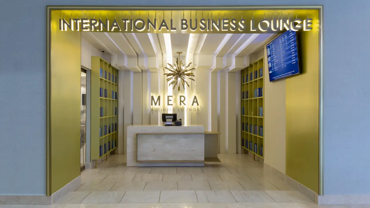 VIP Lounge by MERA Internacional, Terminal 4 Restaurant - Cancún, ROO ...