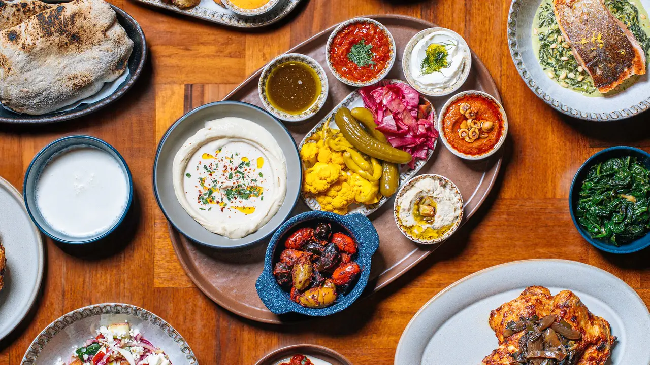 Silan-Atlantis Paradise Island Restaurant - Paradise Island, Paradise ...