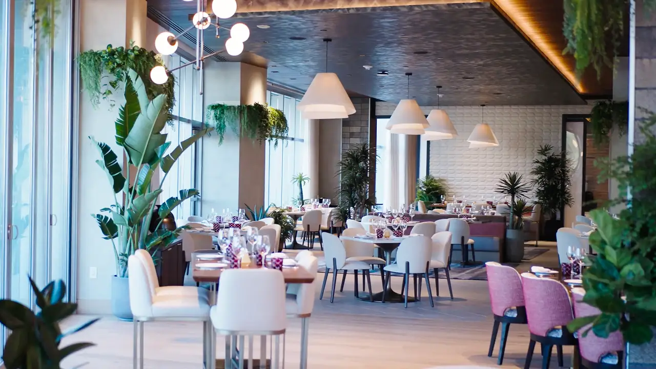 Luna by Giada - Caesars Republic Scottsdale Restaurant - Scottsdale, AZ ...