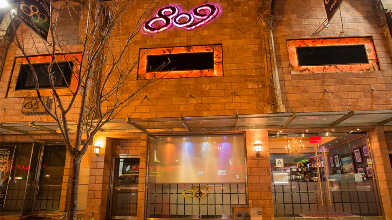 Restaurante 809 Bar & Grill - New York, , NY | OpenTable