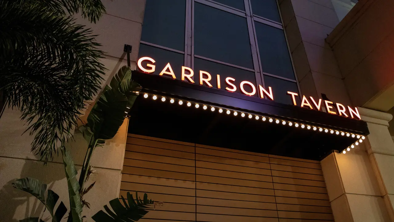 Garrison Tavern -Tampa Marriott Water Street Restaurant - Tampa, FL ...