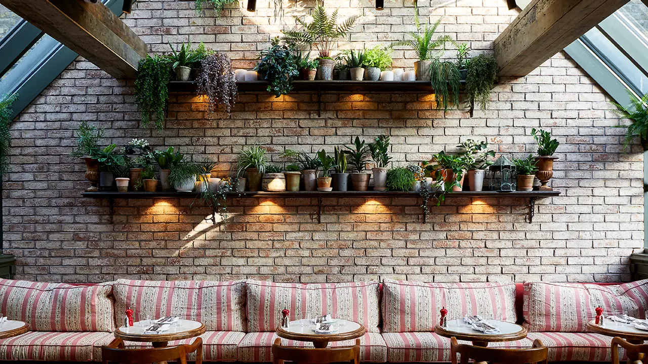 The Princess Royal Pub & Boutique Hotel Notting Hill Restaurant ...