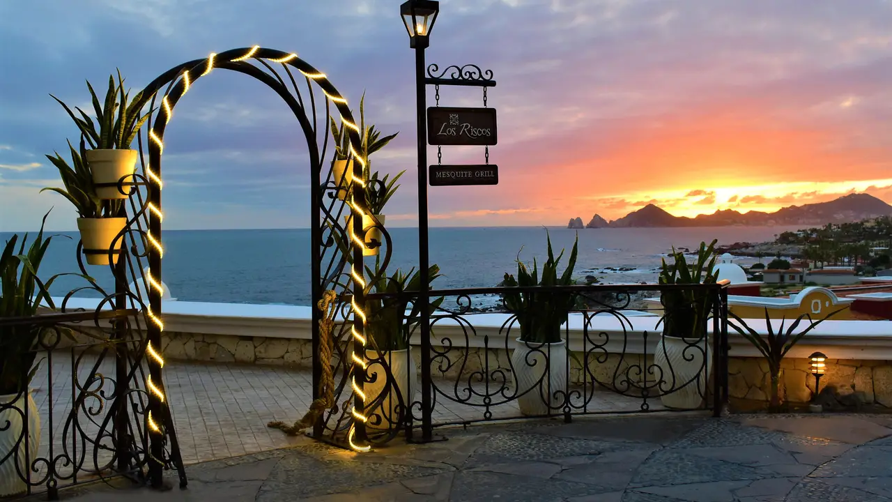 Restaurant Los Riscos - Hotel Hacienda Encantada Resort and Spa - Cabo ...