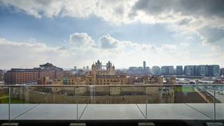 cloudM rooftop bar at citizenM Tower of London Lounge London, Greater ...