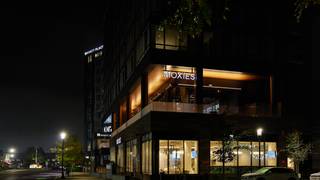 Moxies - Boston Seaport - Updated 2024, American Restaurant in Boston, MA