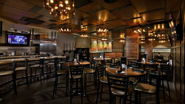 Cooper's Hawk Winery & Restaurant - Kansas City | Kansas City, Missouri ...