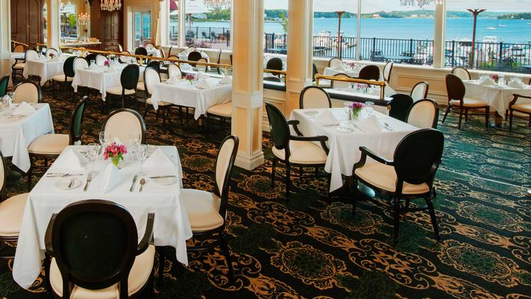 The Dining Room - Molly Pitcher Inn | United States - Venue Report