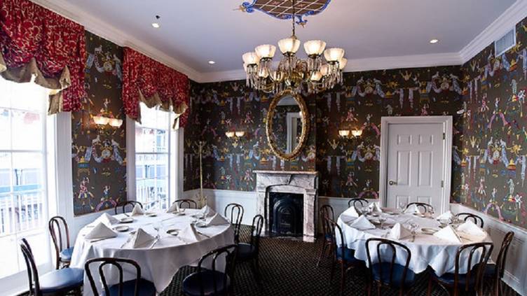 Arnaud's | New Orleans, Louisiana, United States - Venue Report