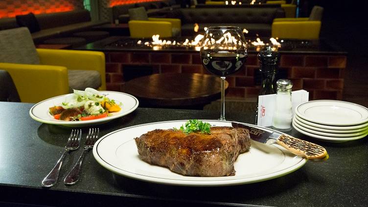 Double Cut Steak House - Pocono Manor | United States - Venue Report