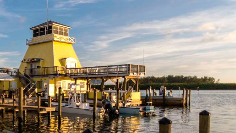 Lighthouse Grill at Stump Pass | Englewood, Colorado, United States ...