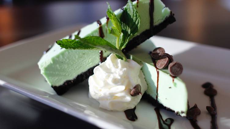 Brewsters Brewing Company & Restaurant - Oliver Square | Alberta ...