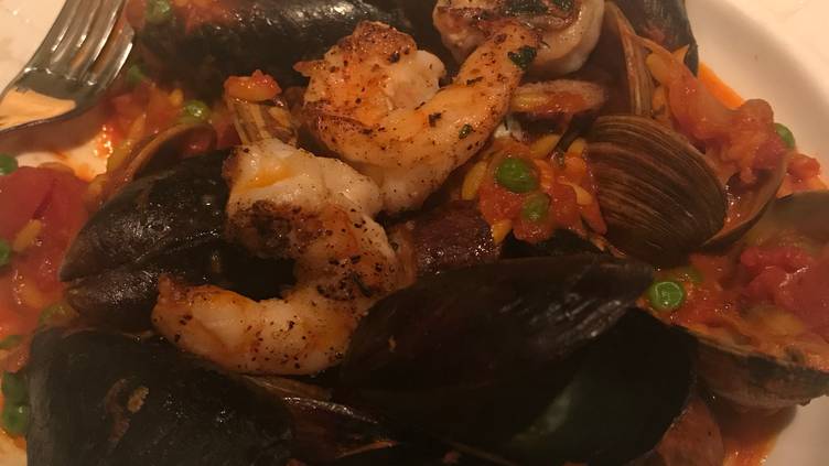 Grasing's | California, United States - Venue Report