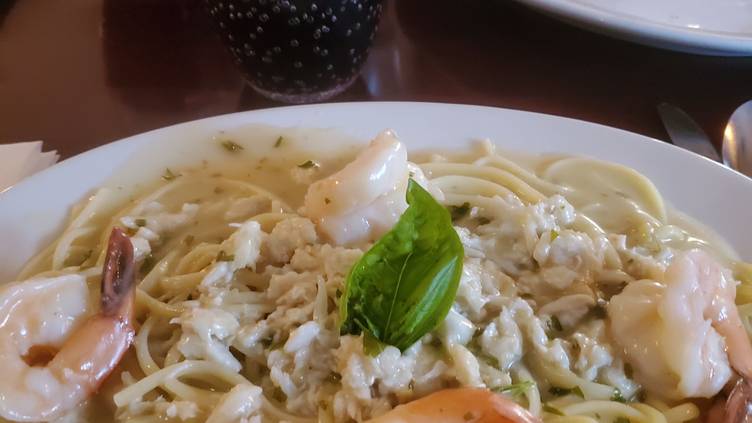 Bomb Bomb BBQ Grill & Italian Restaurant | Philadelphia, Pennsylvania ...