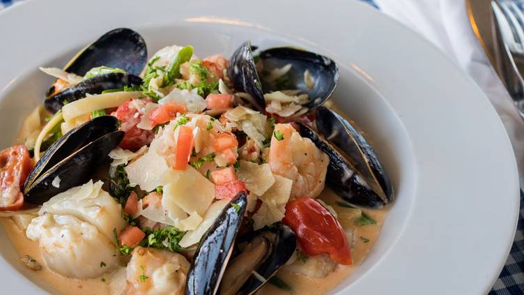 Fleet Landing Restaurant & Bar | Charleston, South Carolina, United ...