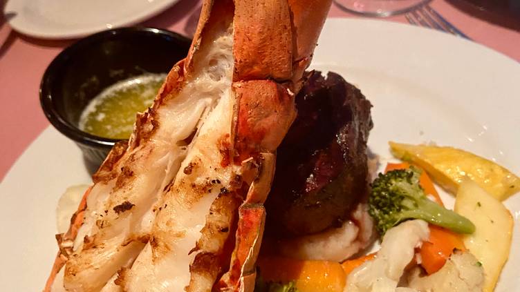 Oceans | Cathedral City, California, United States - Venue Report