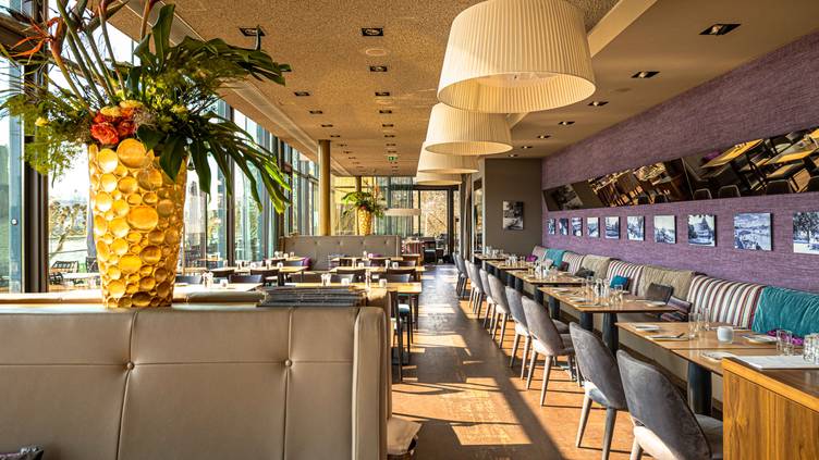 Main Nizza | Frankfurt am Main, Hessen, Germany - Venue Report