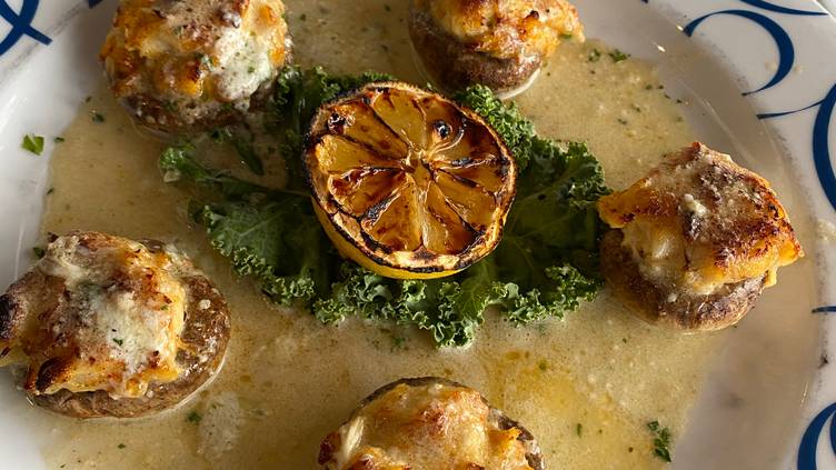Swan River Seafood | Naples, Florida, United States - Venue Report