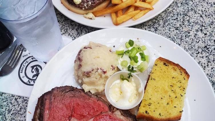 Tartan Of Redlands | Redlands, California, United States - Venue Report