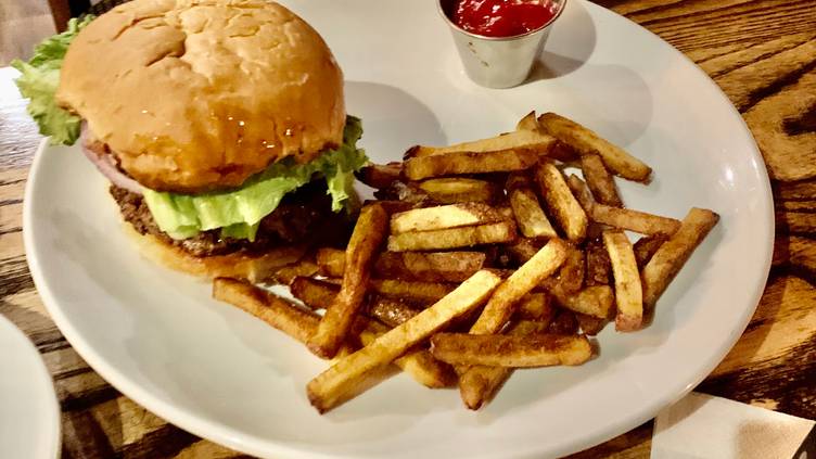 christopher's eats | West Virginia, United States - Venue Report