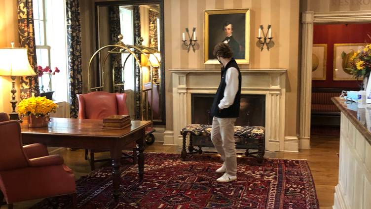 1833 Kitchen & Bar at the Aurora Inn | Aurora, Central Luzon ...