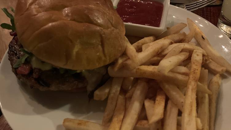 Due Lire | Chicago, Illinois, United States - Venue Report