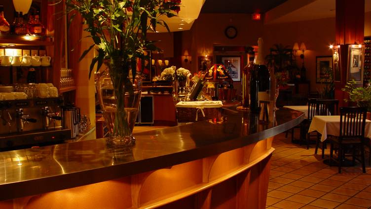 Pasto's Grill | London, England, United Kingdom - Venue Report