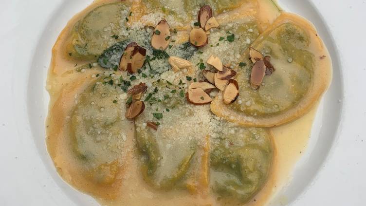 Due Lire | Chicago, Illinois, United States - Venue Report