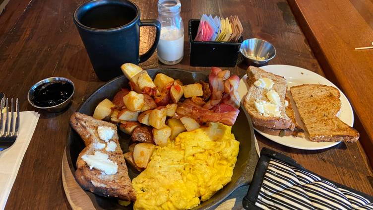 Tavern In The Square - North Station | Boston, Massachusetts, United ...