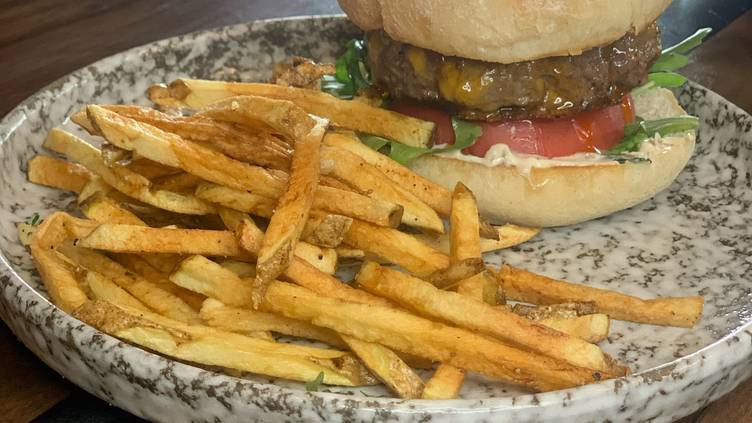 The Lounge Craft Kitchen + Cocktails | United States - Venue Report