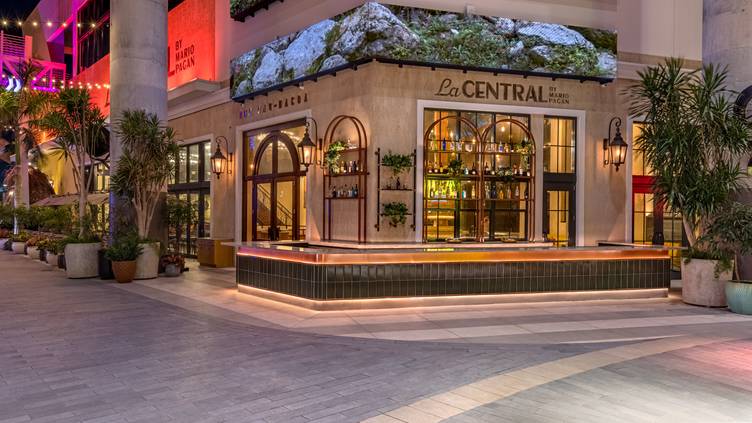 La Central by Mario Pagan | San Juan, San Juan, Puerto Rico - Venue Report