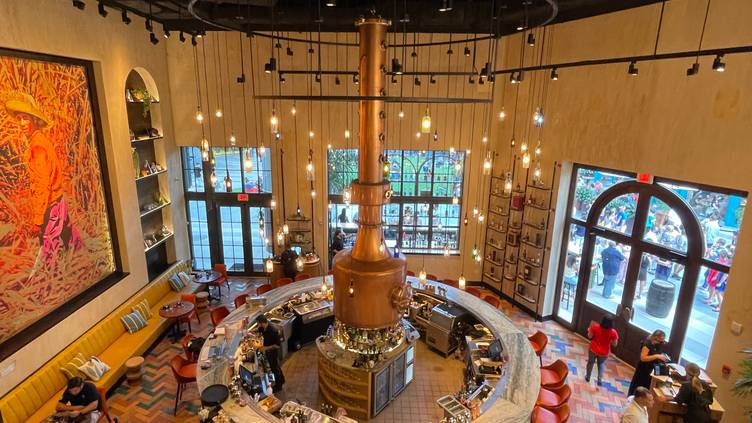 La Central by Mario Pagan | San Juan, San Juan, Puerto Rico - Venue Report